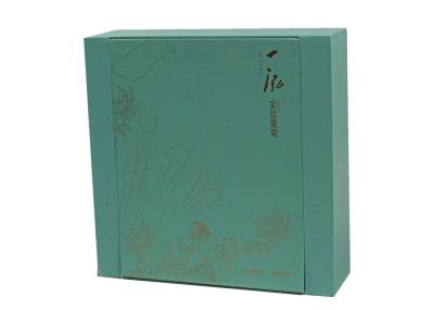 中国 挿入物が付いている注文の堅い包装箱 販売のため