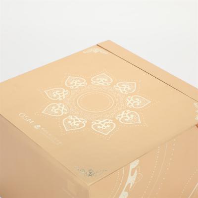 Cina Fiorista Rose Boxes del cartone con rifinitura di stampa a caldo in vendita