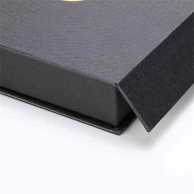 China Soem Logo Cardboard Packaging Box, glatte magnetische faltende Geschenkboxen zu verkaufen