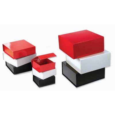 Cina Rivestimento UV magnetico del contenitore di regalo della chiusura di lucentezza su ordinazione in vendita