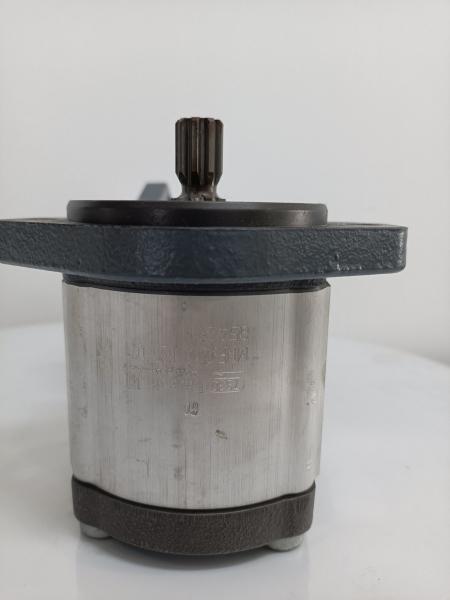 Quality Apply to Excavator Azpf-11-016rrr20kb-S0081 Gear Pump for Rexroth Hydraulic Pump for sale