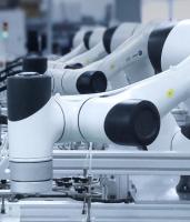 China Drag-And-Drop Programming Cobots Load 3KG Flexible Deployment for sale