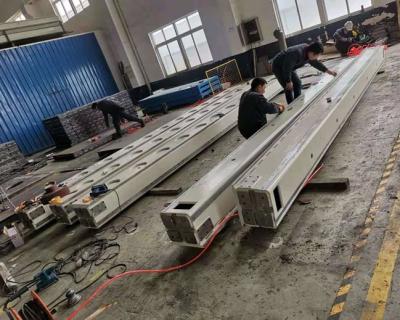 Cina CNC lineare della ferrovia del robot regolabile che impiomba per la ferrovia semichiusa negli ambienti duri in vendita