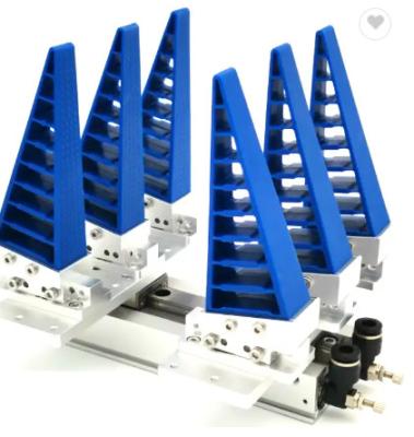 Cina Due 4 6 pinza di presa del robot di 2 dita per le piccole parti lunghezze adattabile flessibile di 100mm - di 66 colpo di 64mm - di 12 in vendita