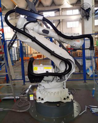 Cina Robot Dress Pack Applicable for KUKA/YASKAWA in cosmetics and Spot Welding Workshop in vendita
