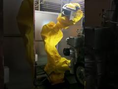 For safety reasons, put protective clothing on the robot