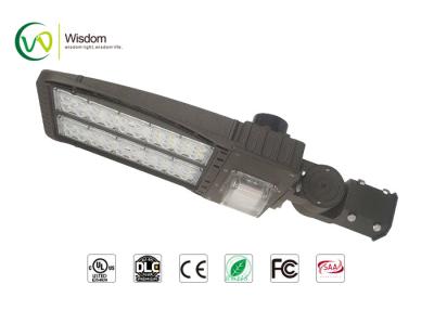 China Custom 150W Shoebox area LED Parking Lot flood Light  photocell 18600 lumens 5000 K UL DLC AC 120-277 V // WSD-SB15W27 for sale