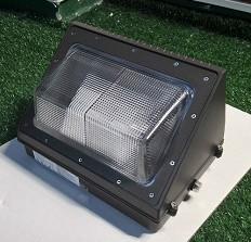 China Outdoor commercial 50W Glass LED Wall Pack Light fixture 5000K 8210 lumens UL DLC 4.2 AC 120 -277V // WSD-GWP05W27 for sale