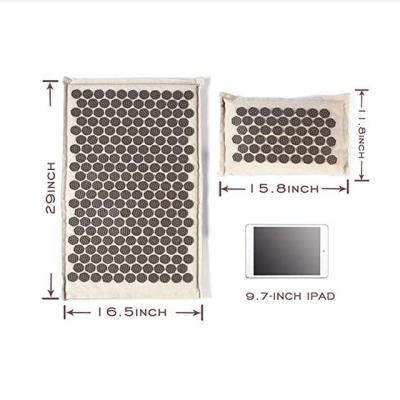 China 63.5*38.1*2.5cm Gray Massage Acupressure Yoga Mat Stretchable alto com pontos à venda