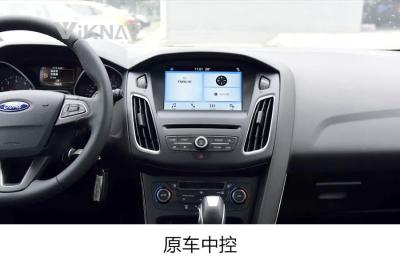Cina Autoradio con schermo da 10.4 pollici per Ford Focus 128G Navigazione GPS Multimedia Lettore DVD Android Wireless Carplay in vendita