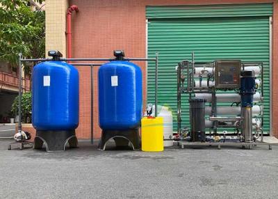 中国 5000LPH飲むことのための塩気のある水逆浸透Roの水生植物機械220/380V 販売のため