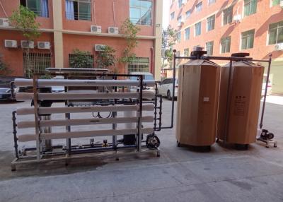Cina Sistema su ordine 2000LPH della macchina/depuratore di acqua del filtrante di osmosi inversa dell'acqua salmastra in vendita