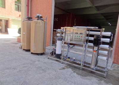 Cina Sistema su ordine 2000LPH della macchina/depuratore di acqua del filtrante di osmosi inversa dell'acqua salmastra in vendita
