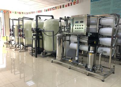 Cina la macchina del RO 4TPH con il sistema standby dell'addolcitore dell'acqua per rimuove i solidi dissolti dall'acqua in vendita