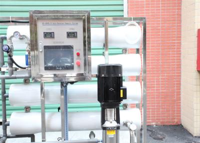 Cina la macchina del RO 4TPH con il sistema standby dell'addolcitore dell'acqua per rimuove i solidi dissolti dall'acqua in vendita