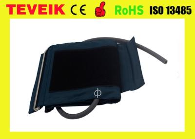 Cina Polsino elettronico automatico del braccio di BP del polsino del monitor di pressione sanguigna di dimensione differente blu scuro in vendita