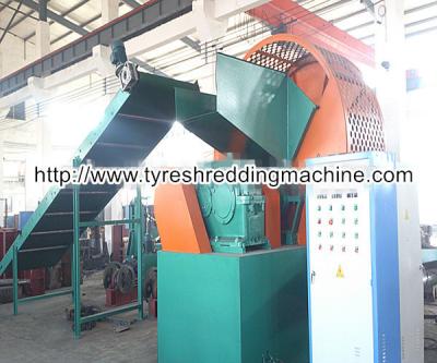 Cina Spolverizzi l'attrezzatura di gomma del granulatore, riciclante il granulatore con 1.5kw in vendita