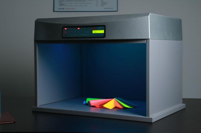 D65, D50 and U30 illumination Color light booths color Light Box - color matching cabinet Tilo P60+S