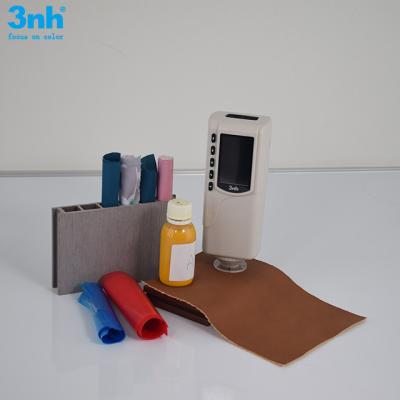 Cina Software portatile del colorimetro CQCS3 dello spettrofotometro del colorimetro di precisione di NR60CP per gomma di plastica in vendita