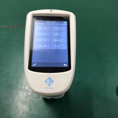 中国 携帯用3nh分光光度計、Munsellの色空間が付いているTS7700プラスチック色の一致機械 販売のため
