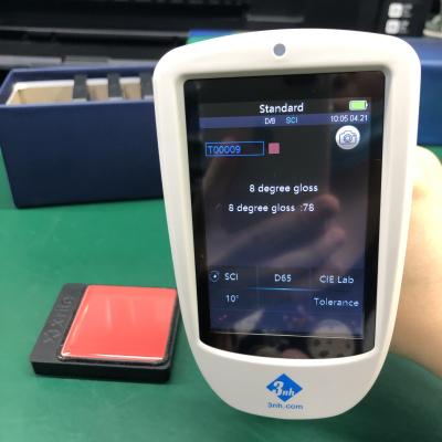 Cina spettrofotometro 8mm di fluorescenza di 3nh TS7700 per la prova UV di colore in vendita