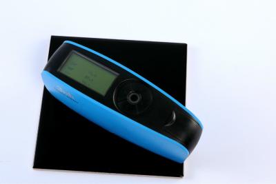 Китай 60 испытательное оборудование 1000 Gu прибора для измерения блеска кабеля Yg60 3nh USB степени лоснистое продается