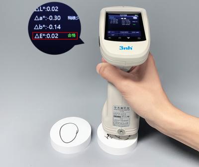 China Handbediende 8mm 4mm 1x3mm 3nh Spectrofotometer 5 de Kleurenmeter van de Openingenverf Te koop
