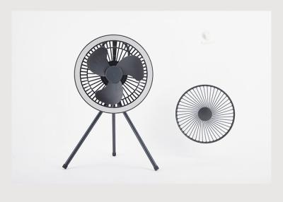 中国 LEDライトとの屋外のキャンプの三脚の台ファン7800mAhの再充電可能な黒 販売のため