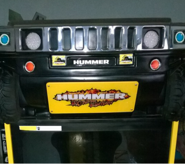 Hummer racing arcade machine controls detail