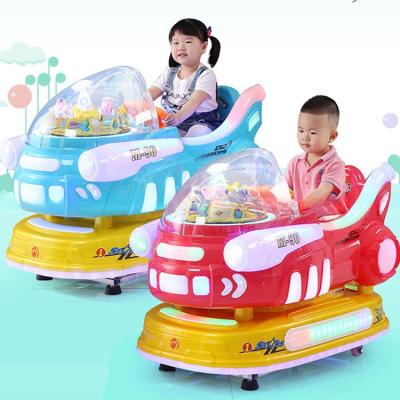 China Aeronaves de plástico de entretenimiento paseos para niños operados por monedas niños swing paseos para niños centro comercial en venta