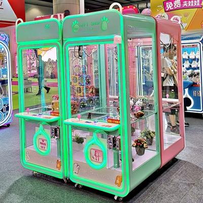 China Dreamland design arcade toy crane machine cash system control claw vending gift machine for sale for sale