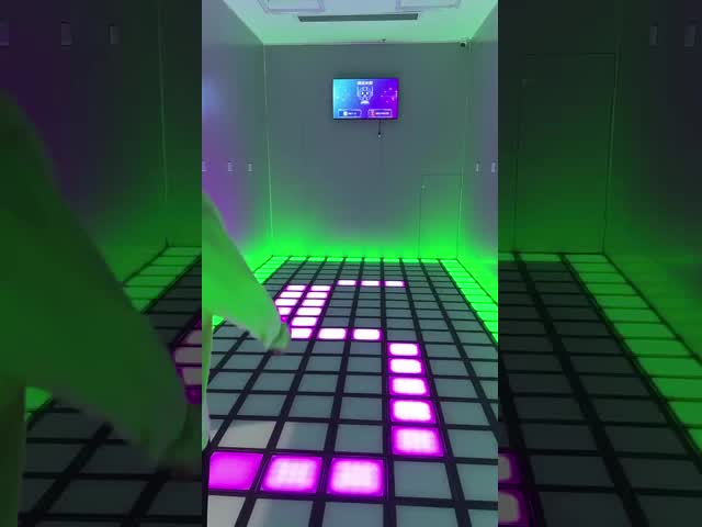 Giochi di salto a LED