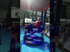 macchina di videogioco di guida dell‘automobile