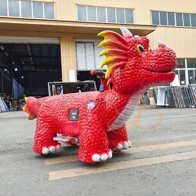Cina Passeggiata animata di dinosauri rosso vibrante per bambini in vendita