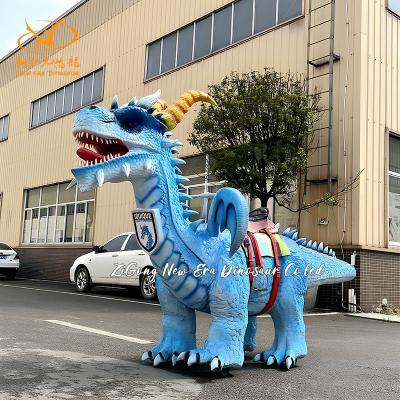 Cina Colore personalizzato Grande giro elettrico su dinosauro Animatronic dinosauro giro per parchi a tema in vendita