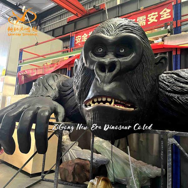 Quality Custom Colors Robotic Lifesize Animatronic Animal Chimpanzee For Themed Park for sale