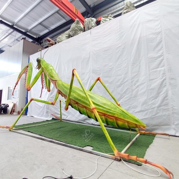 Quality Animated Giant Size Animatronic Insect Model Theme Park Animatronic Mantis for sale