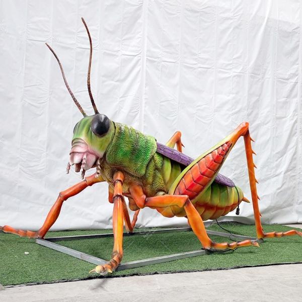 Quality Highly Realistic Animated Animatronic Mantis Artificial Insect For Amusement for sale
