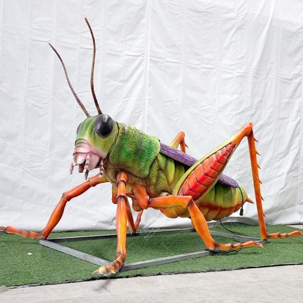 Quality Highly Realistic Animated Animatronic Mantis Artificial Insect For Amusement for sale