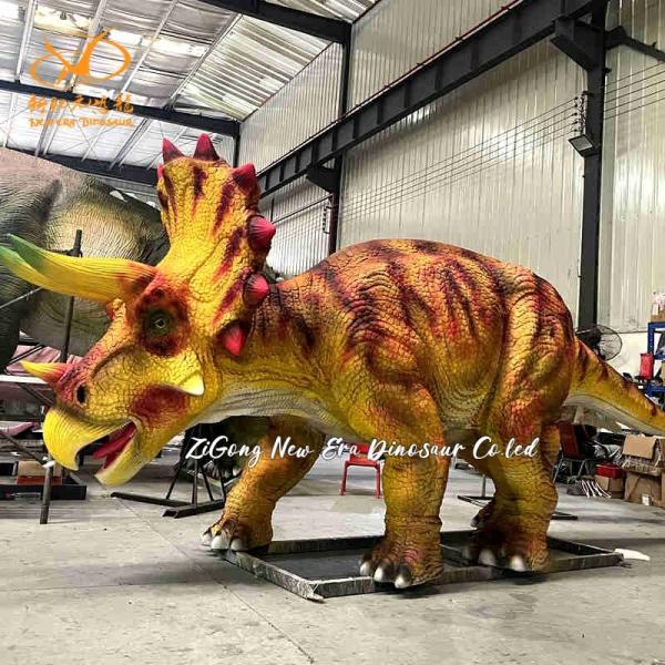 Quality Customized Color Animatronic Triceratops Electric Dinosaur With Infrared Sensor for sale