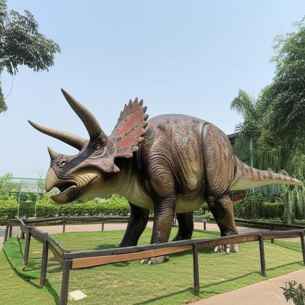 Quality Customized Color Animatronic Triceratops Electric Dinosaur With Infrared Sensor for sale