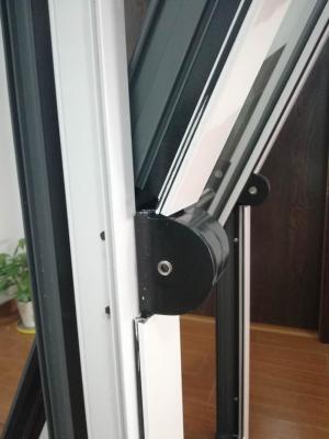 Cina Buona tenuta colori personalizzati alluminio centro pivot hang finestre con design moderno in vendita