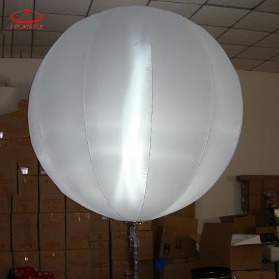Cina Balone gonfiabile gigante personalizzato Pubblicità Illuminazione gonfiabile Balone di elio in PVC in vendita