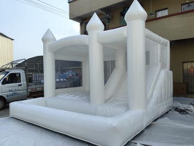 中国 跳び屋 跳びコンボ 結婚式 飾り ポーナー ホワイト 膨らませられるスライド 跳び城 販売のため