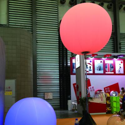 中国 充電可能な月充電可能な装飾品 充電可能な風船 LED照明の内部 パーティー用風船 コンサート装飾品 販売のため