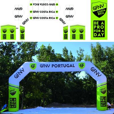Cina Arco pubblicitario a colori gonfiabile stampa a colori portella gru gonfiabile cancello in vendita