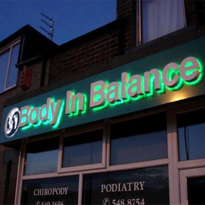 China Customized Design Acrylic 3D Illuminated LED Channel Letter Sign with Mirror Stainless Steel Letter Shell for sale