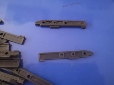 China PBZ42725 TP600 RH GRIPPER SPACER à venda