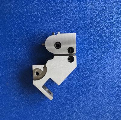 중국 STAUBLI SPINNING AUTOMATIC DRAWING-IN MACHINE EYELET HOLDER Z11011301 판매용