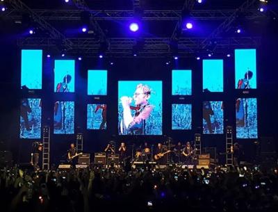 Cina 100000 ore della video parete di durata della vita LED di temperatura del colore locativa 6500K in vendita